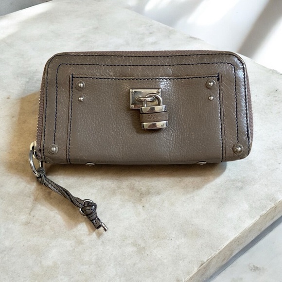 Chloe | Bags | Authentic Chloe Paddington Zip Around Wallet Grey Silver ...